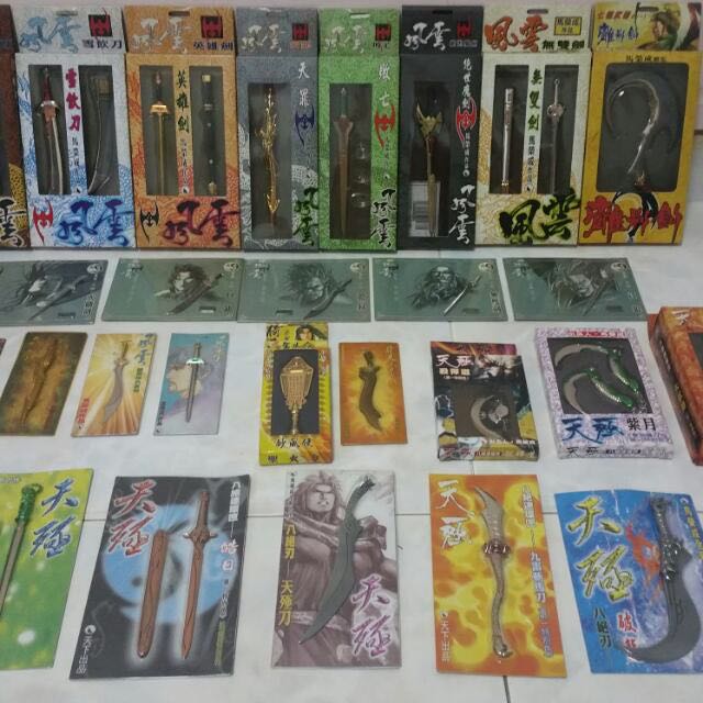 Comics Swords And Weapons Minis, Hobbies & Toys, Books & Magazines ...