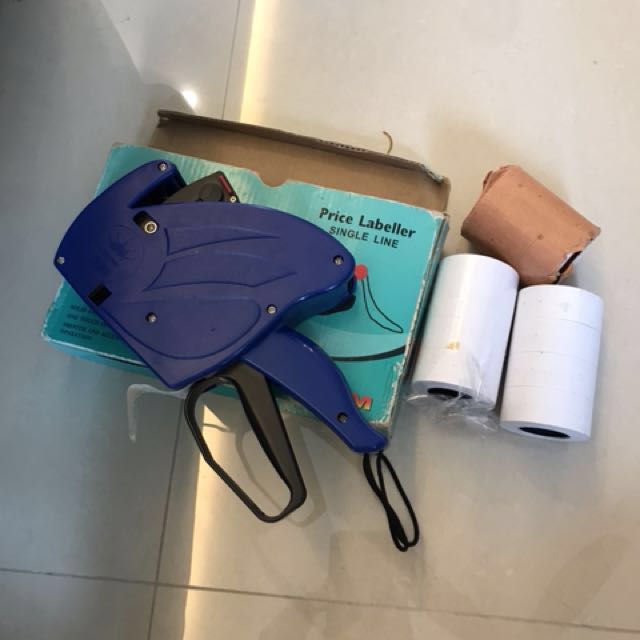 Price Labeller (With Extra Price Tag Sticker Rolls), Hobbies & Toys ...