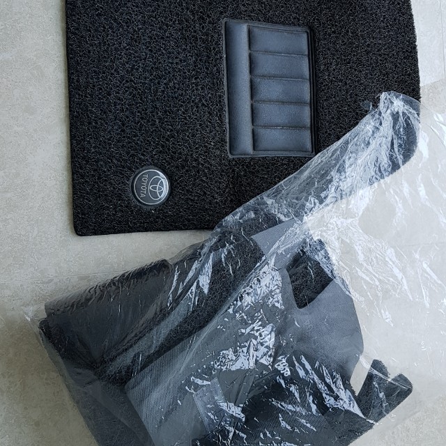 3M car mat for Toyota Wish, Car Accessories on Carousell