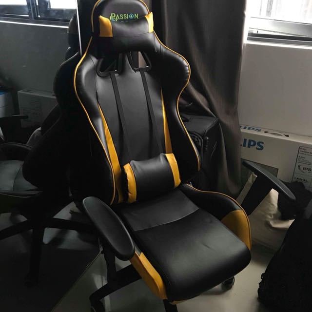 Passion Gaming Bucket Seat (FREE!), Video Gaming, Video Game Consoles ...
