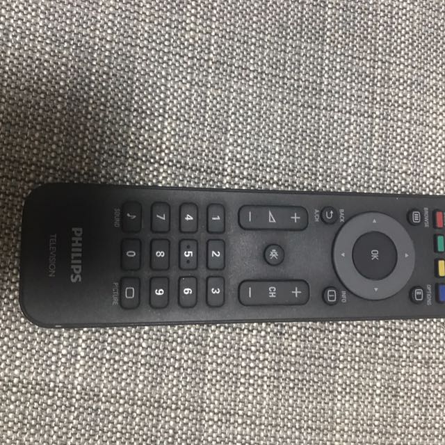 PHILIPS LCD TV 42PFL3605/98 , 42inch, TV & Home Appliances, TV ...