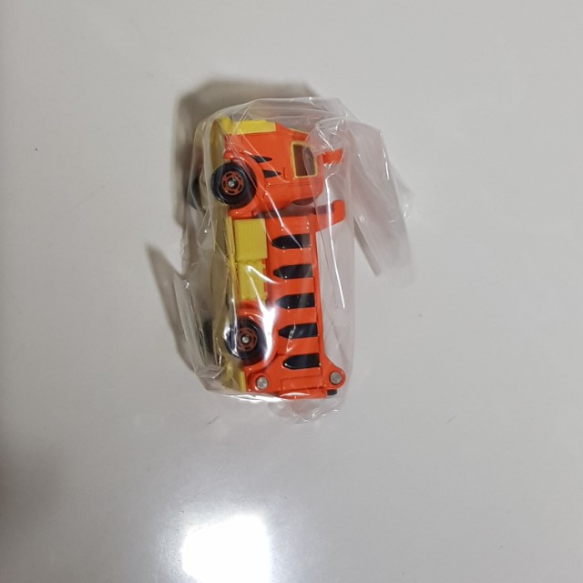 Tomica (DM-09) Disney Motor Tigger Truck, Hobbies & Toys, Toys & Games on Carousell