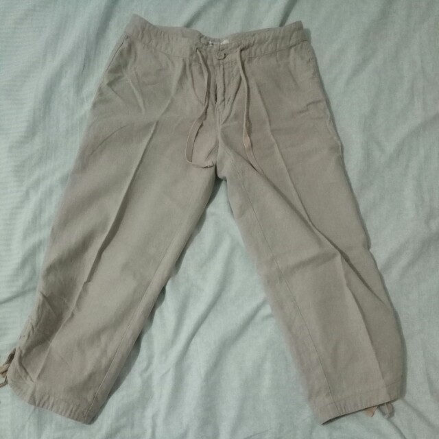 Celana linen 7/8 Giordano, Fesyen Wanita, Pakaian Wanita di Carousell