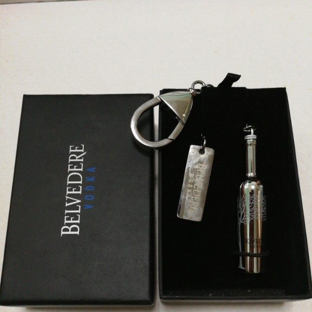 Original belvedere vodka keychain, Men's Fashion, Watches & Accessories ...