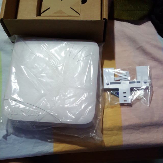 Ruckus R700 access point AP wireless AC, Computers & Tech, Parts ...