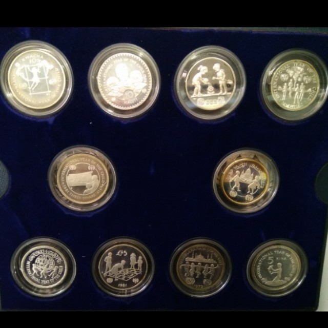 1974-83 UNICEF International Year of The Child I.Y.C 30 Countries ...