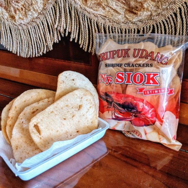 UNCOOKED Ny Siok Prawn Crackers (keropok), Food & Drinks, Packaged ...