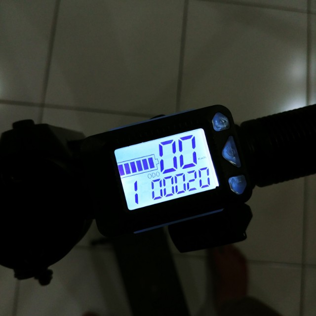 Infinity Aluminium E-Scooter, Sports Equipment, PMDs, E-Scooters & E ...