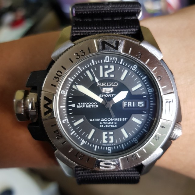 Seiko 5 Map Meter Automatic SKZ225, Mobile Phones & Gadgets, Wearables ...