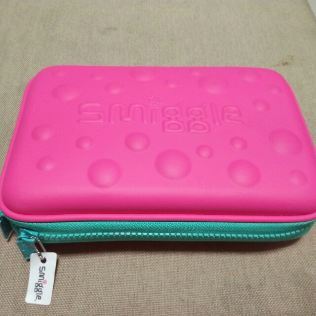 Smiggle hard pencil case pink, Babies & Kids, Babies & Kids Fashion on ...