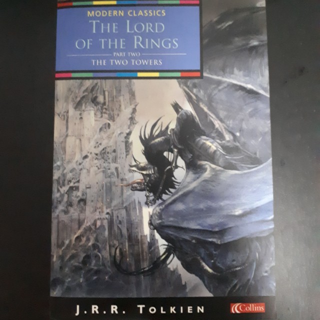 The Lord of the Rings Part 2 The Two Towers, Hobbies & Toys, Books ...
