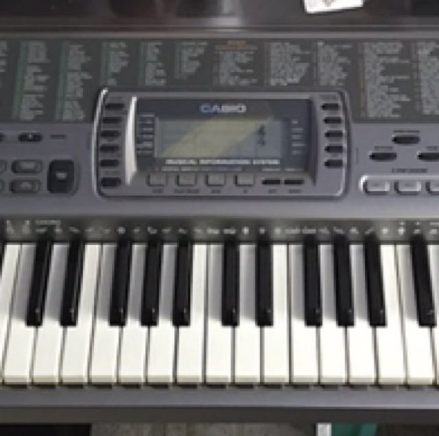 Casio LK-80 電子琴 Electronic Keyboard, 興趣及遊戲, 音樂、樂器 & 配件, 樂器 - Carousell