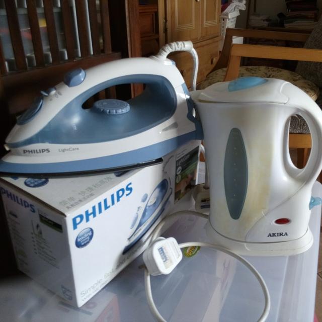 RESERVED**Philips Stream Iron & Akira Electric Flask - FREE, TV & Home ...