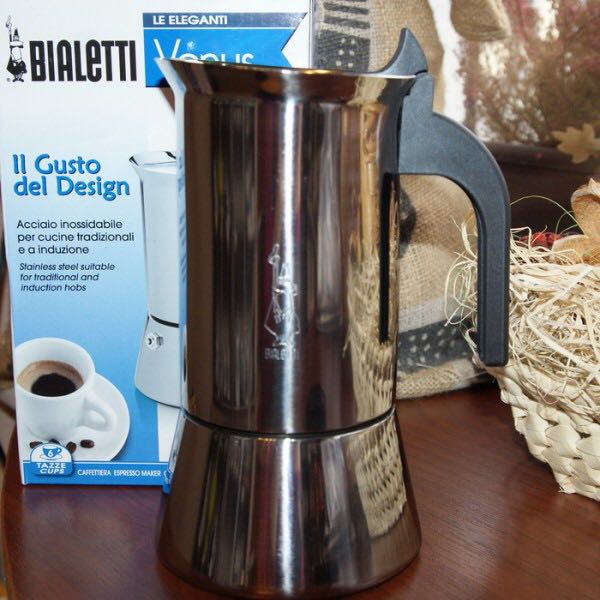Bialetti Venus Espresso Coffee Maker, Stainless Steel, 6 cup, Stovetop ...