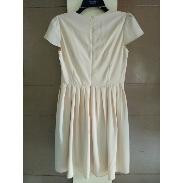 Biege Formal dress 1.20, Women's Fashion, Dresses & Sets, Dresses on ...