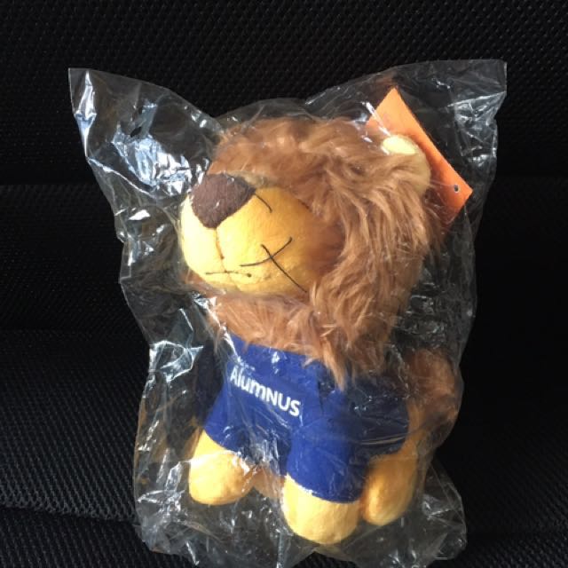 BRAND NEW LiNUS the NUS Lion Soft Toy, Hobbies & Toys, Toys & Games on ...