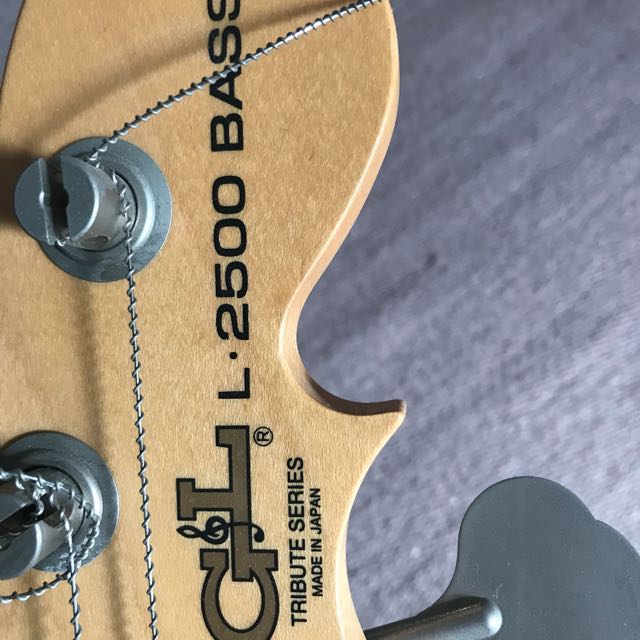 G&L L2500 Tribute 5-String Bass Rare, Hobbies & Toys, Music & Media ...