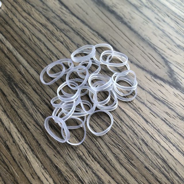 Translucent mini rubber bands, Everything Else on Carousell