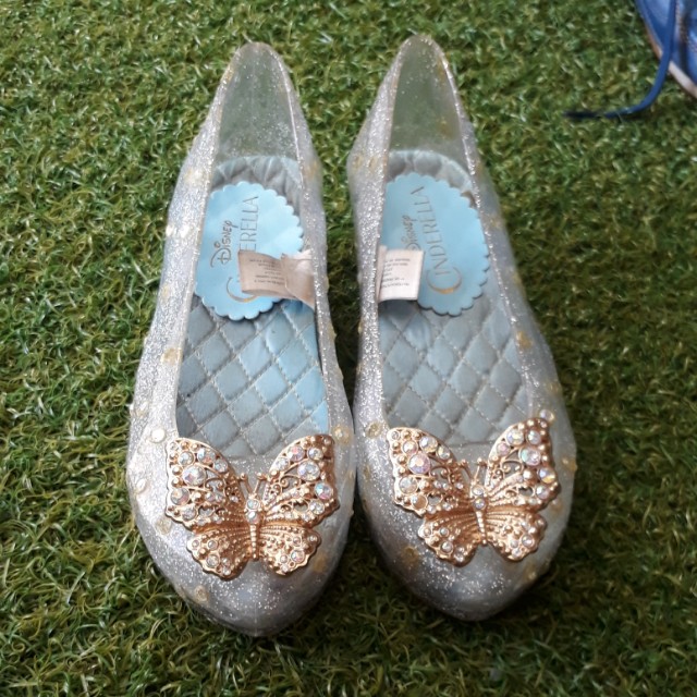 Cinderella slippers, Babies & Kids, Babies & Kids Fashion on Carousell