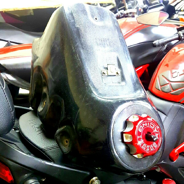 DRZ tank, Motorcycles, Motorcycle Accessories on Carousell