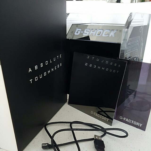 G-Shock Charging Station, Mobile Phones & Gadgets, Mobile & Gadget ...