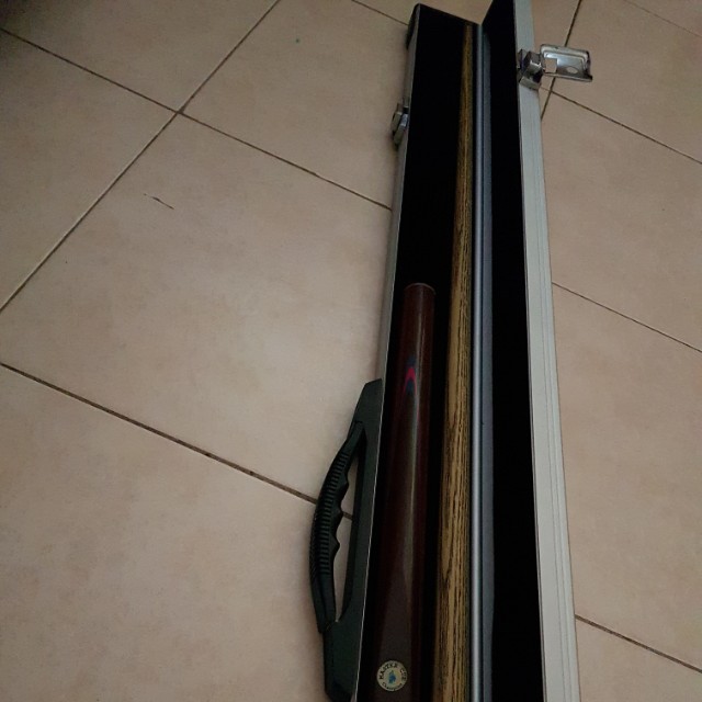 Snooker que, Bulletin Board, Looking For on Carousell