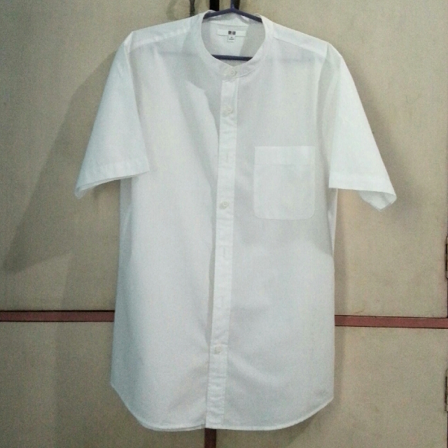 Uniqlo Polo Chinese collar, Men's Fashion, Tops & Sets, Formal Shirts ...