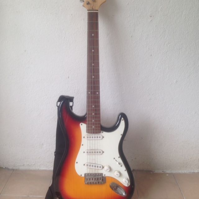 Dars Electric Guitar, Hobbies & Toys, Music & Media, Musical ...