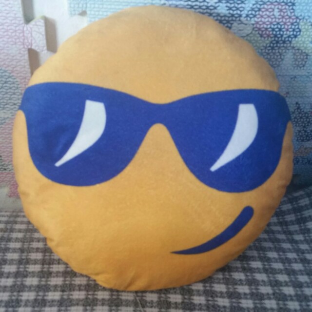 Pepsi Pillow | Cool/Swag Emoji, Babies & Kids, Baby Nursery & Kids ...