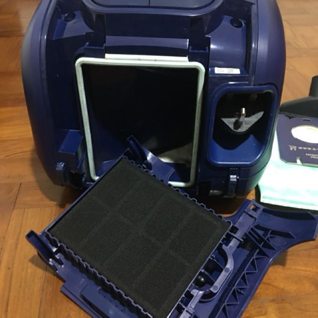 Philip Vacuum Cleaner (silentstar), TV & Home Appliances, Vacuum ...