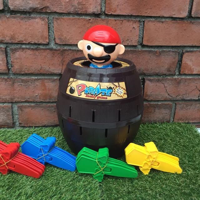 Pirate Barrel Runningman 28cm, Hobbies & Toys, Toys & Games on Carousell