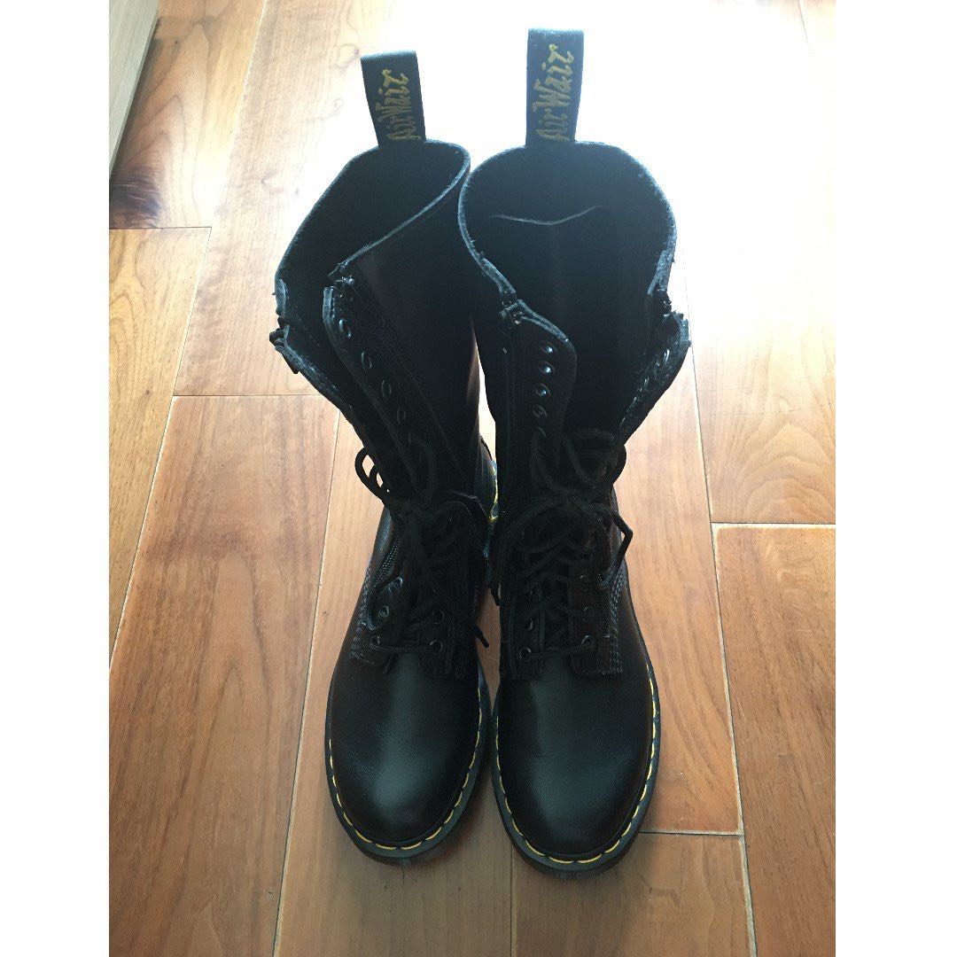 Dr. Martin boot (80% new), 女裝, 鞋, 靴 - Carousell