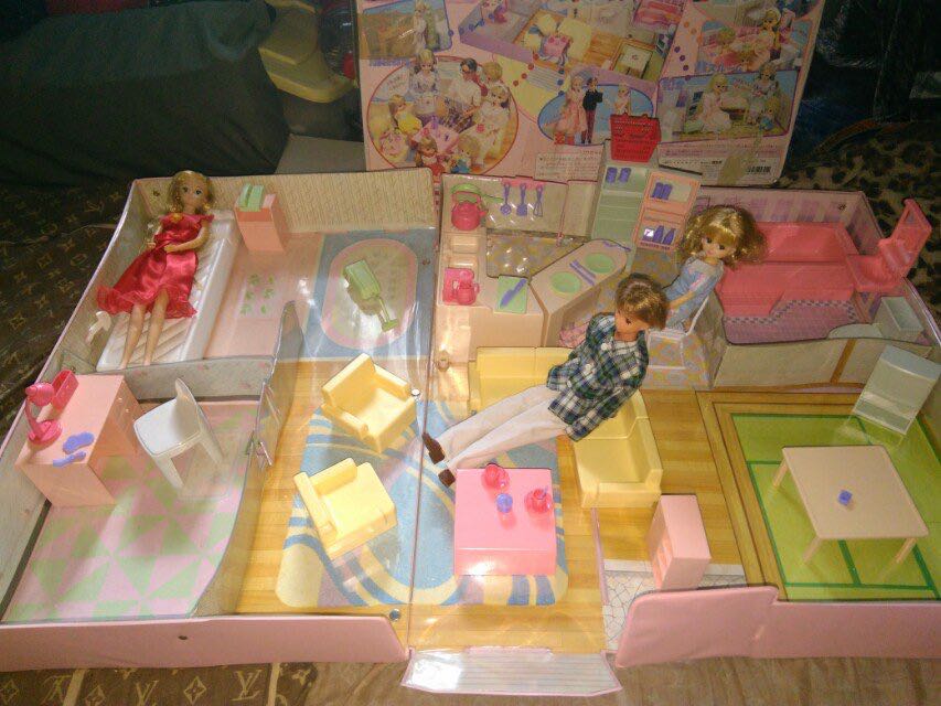 Licca Chan Vintage house, Hobbies & Toys, Toys & Games on Carousell