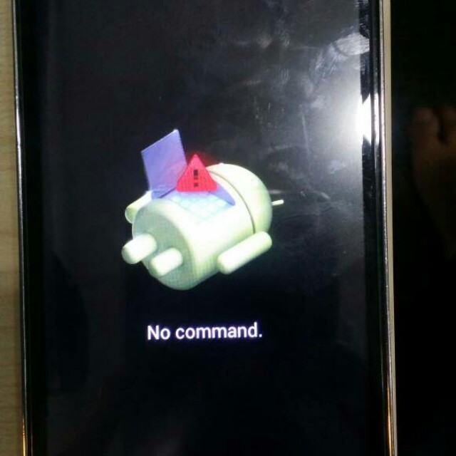 smartphone stuck logo, Services, Electronics & Gadget Repairs on Carousell