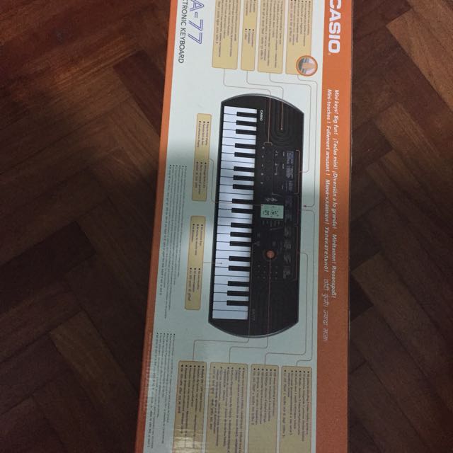 Electronic Music Keyboard Yamaha E333 + Casio SA77, Hobbies & Toys ...