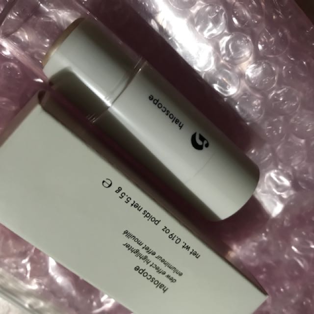 Haloscope in Quartz, Beauty & Personal Care, Face, Face Care on Carousell