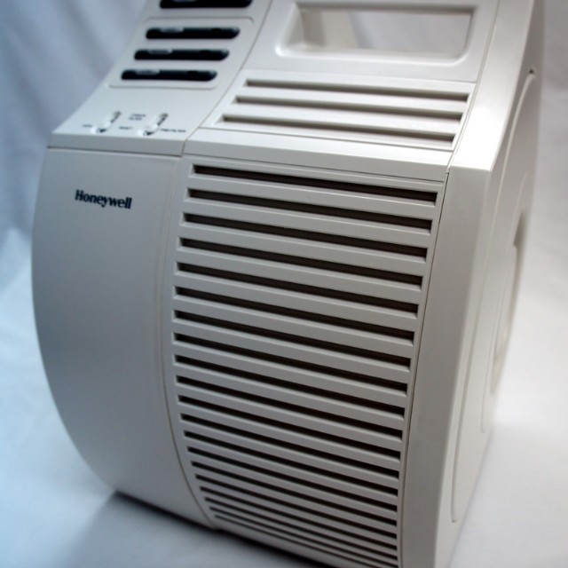 Honeywell HA170 True HEPA Air Purifier, TV & Home Appliances, Air ...