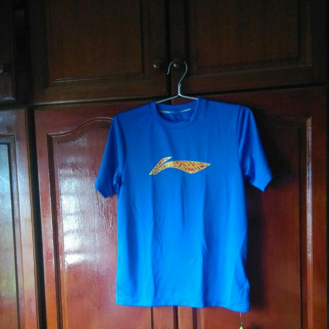 LI-NING Blue T-shirt, Men's Fashion, Tops & Sets, Tshirts & Polo Shirts ...