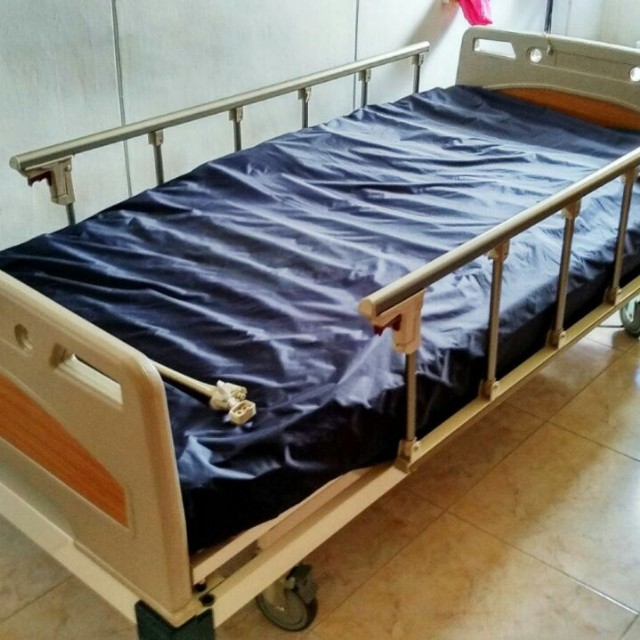 Free Hospital Bed Frame (for blessing), Furniture & Home Living ...