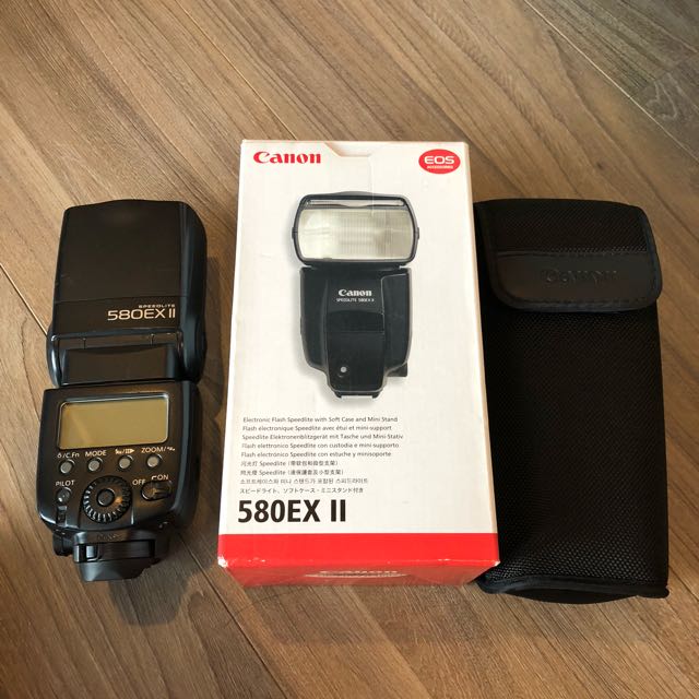 Canon 580EX II, Photography, Cameras on Carousell