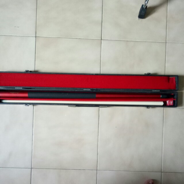 Excalibur Pool Cue, Earl Strickland signature, Sports Equipment, Sports ...
