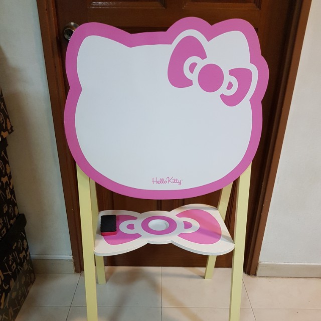 Hello Kitty Whiteboard (from Toys'r'us), Hobbies & Toys, Toys & Games ...