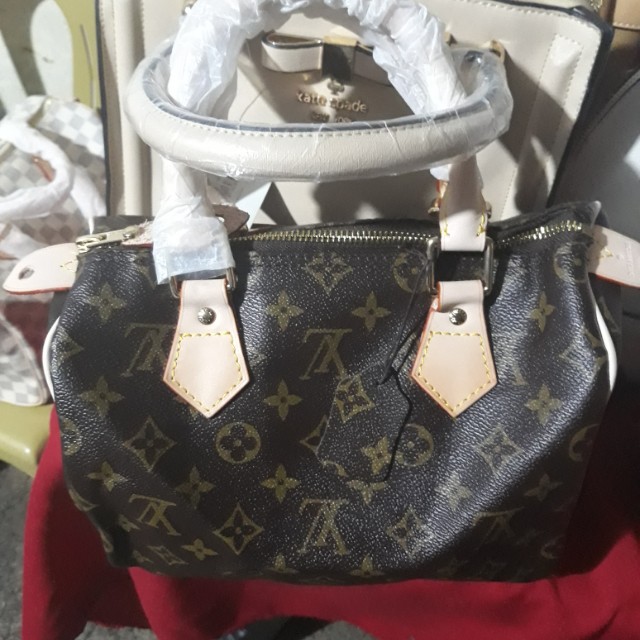Louis Vuitton (class a), Women's Fashion, Bags & Wallets, Purses ...