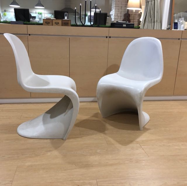 Pantone Chair (replica) - White, Furniture & Home Living, Furniture ...