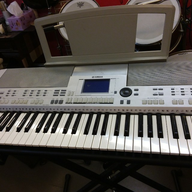 Yamaha keyboard PSR 500, Hobbies & Toys, Music & Media, Musical ...