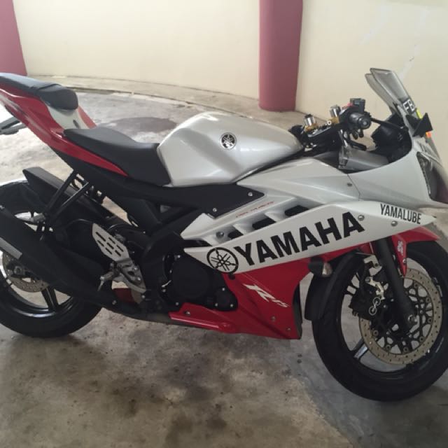 Yamaha R15 V2, Motorcycles, Motorcycles for Sale, Class 2B on Carousell