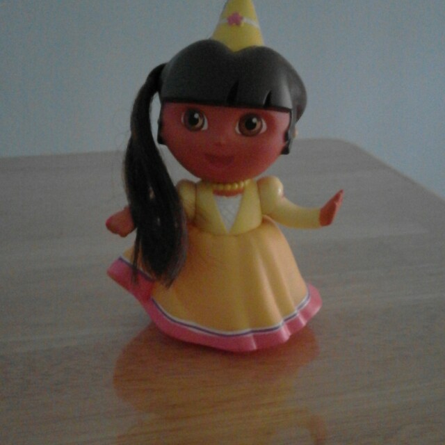 Dora the Explorer doll, Hobbies & Toys, Toys & Games on Carousell
