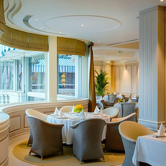 Peninsula 半島酒店 VERANDAH 露台餐廳，2人自助晚餐Buffet, 門票＆禮券, 兌換券 - Carousell