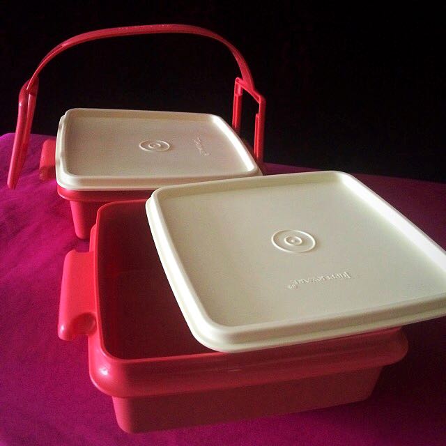 Tupperware With Carrier -2Tiers, TV & Home Appliances, Kitchen ...