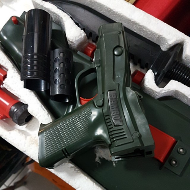 Vintage rambo weapon set, Hobbies & Toys, Toys & Games on Carousell